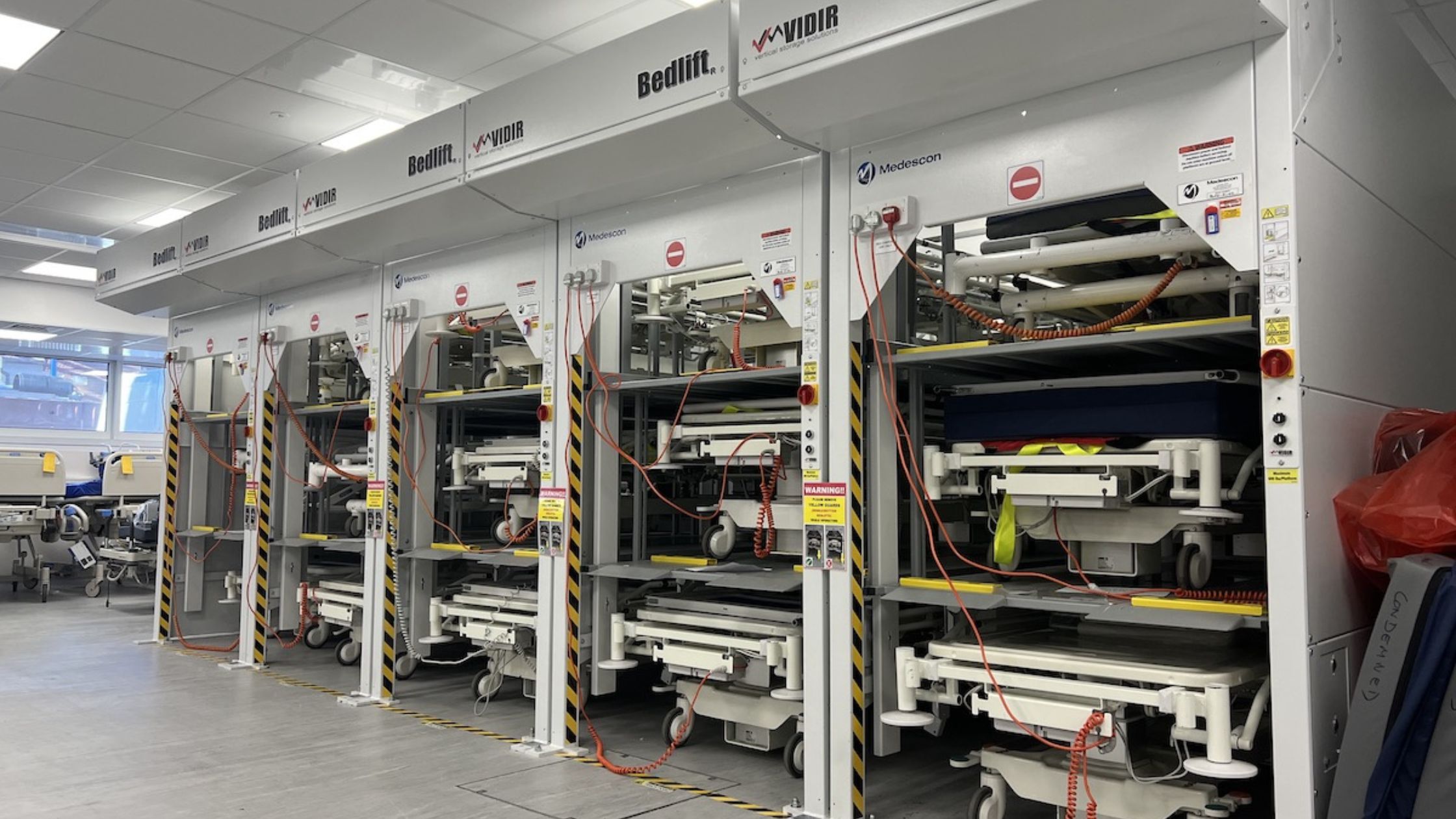 Vidir Hospital Bedlifts | Material Handling USA